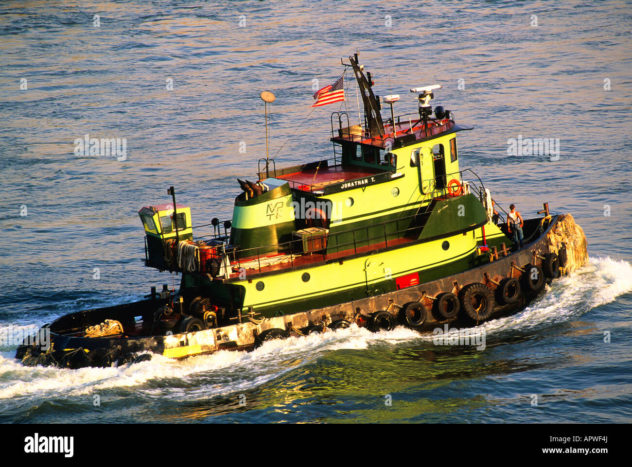 Schleppboot oder Schlepper, Schiff, Schleppboot oder Schubboot auf dem ...