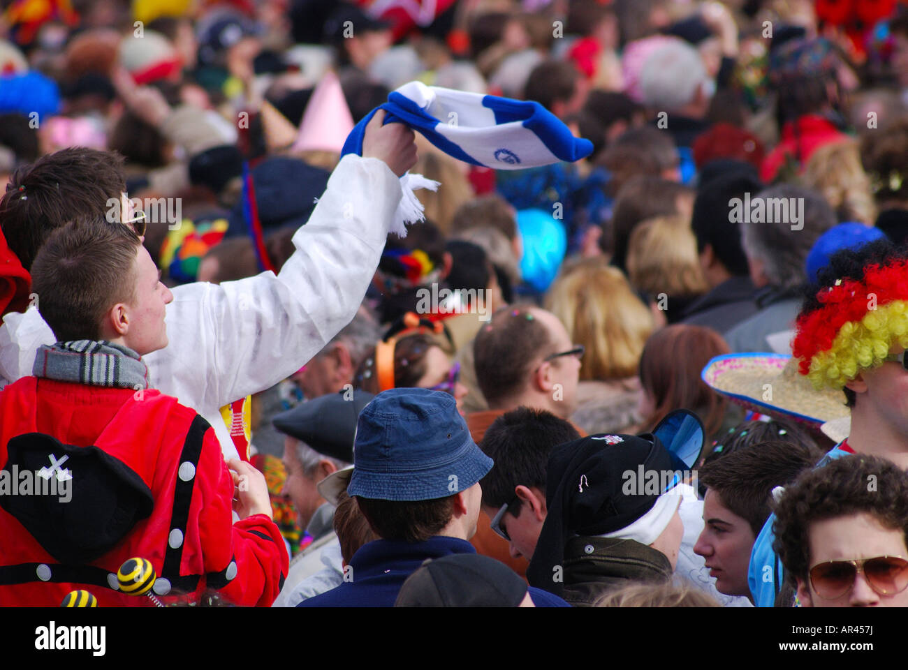Karneval in München Fasching bin Viktualienmarkt Muenchen ...