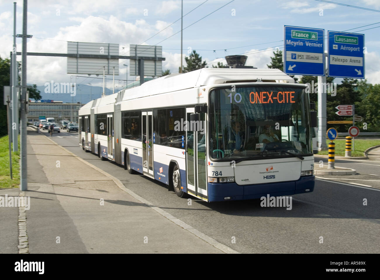 Schweizer bus zeichen -Fotos und -Bildmaterial in hoher Auflösung – Alamy