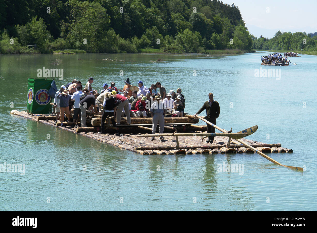 Isar floßfahrt -Fotos und -Bildmaterial in hoher Auflösung – Alamy