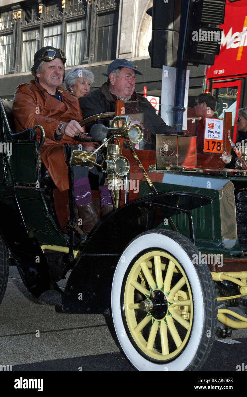 John dennis obe -Fotos und -Bildmaterial in hoher Auflösung – Alamy