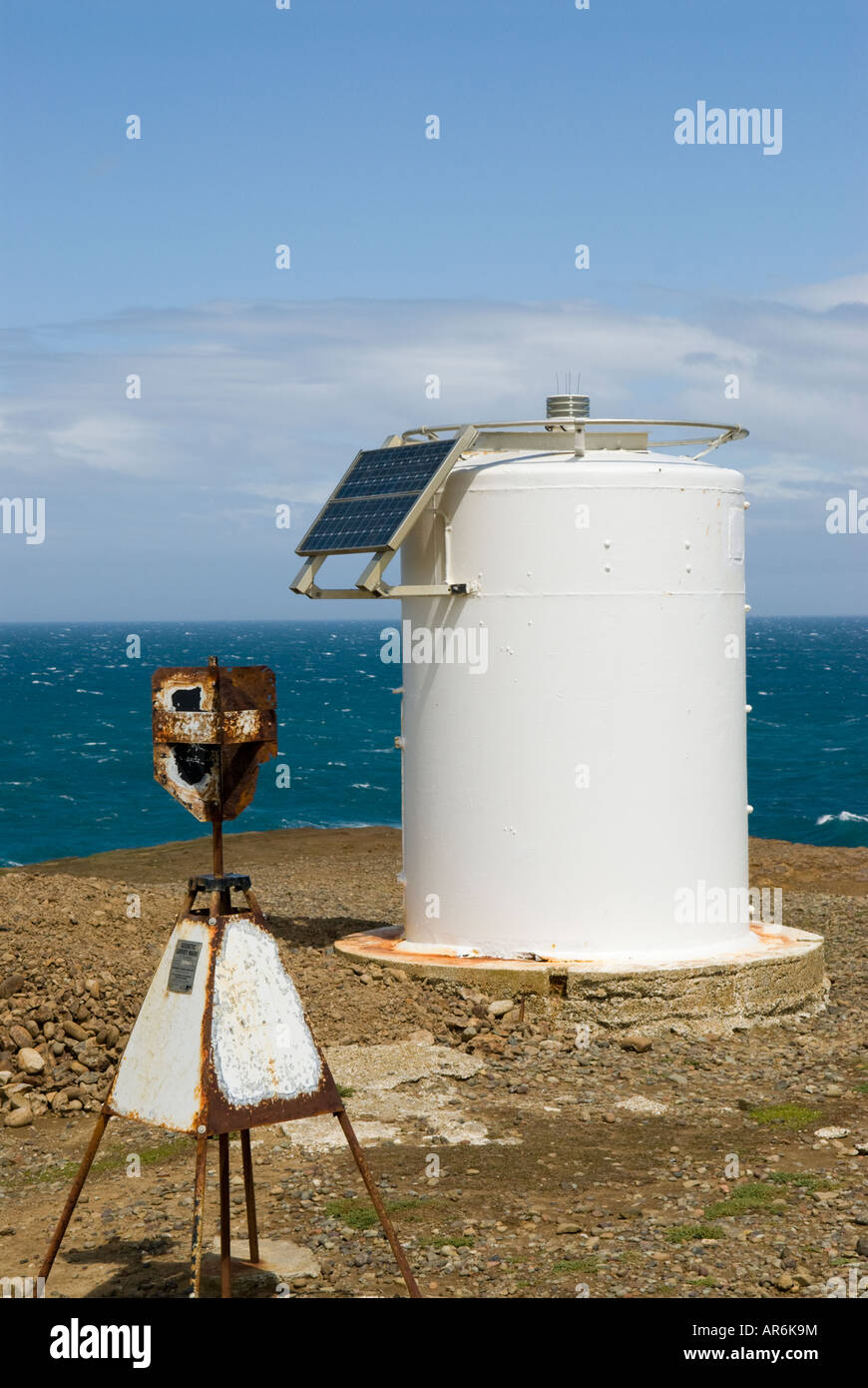 Nautische Warnung und Geodetic Survey markieren Licht am Slope Point ...