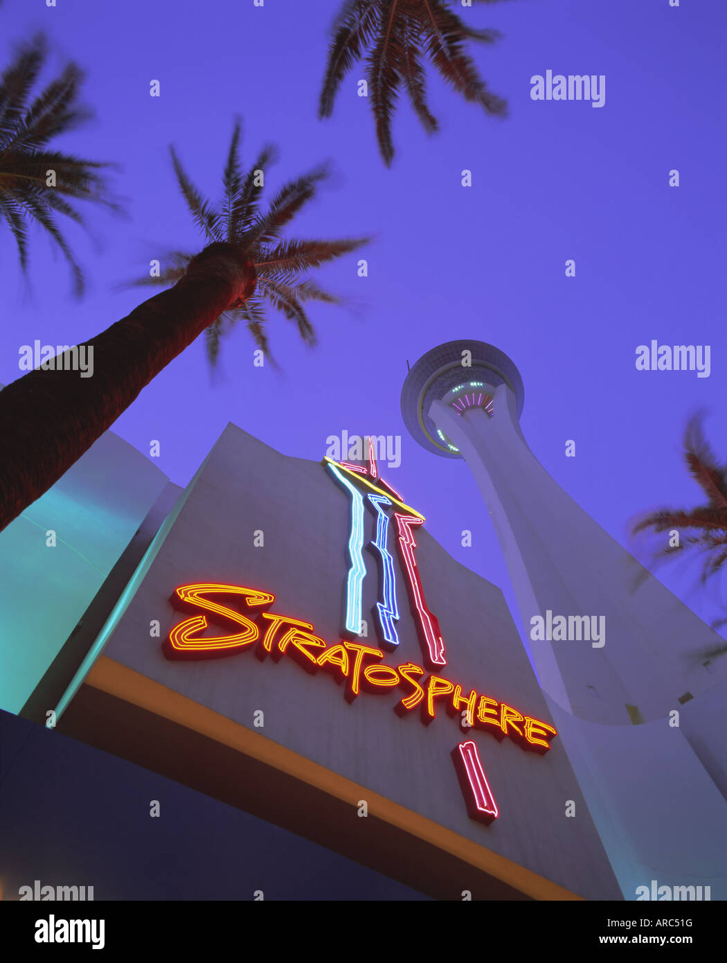 The stratosphere tower -Fotos und -Bildmaterial in hoher Auflösung – Alamy