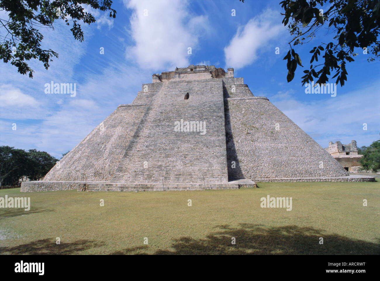 Yucatan pyramide -Fotos und -Bildmaterial in hoher Auflösung – Alamy