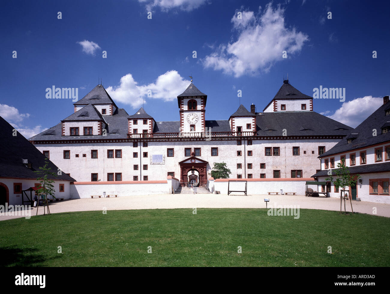 Schloss augustusburg sachsen -Fotos und -Bildmaterial in hoher ...