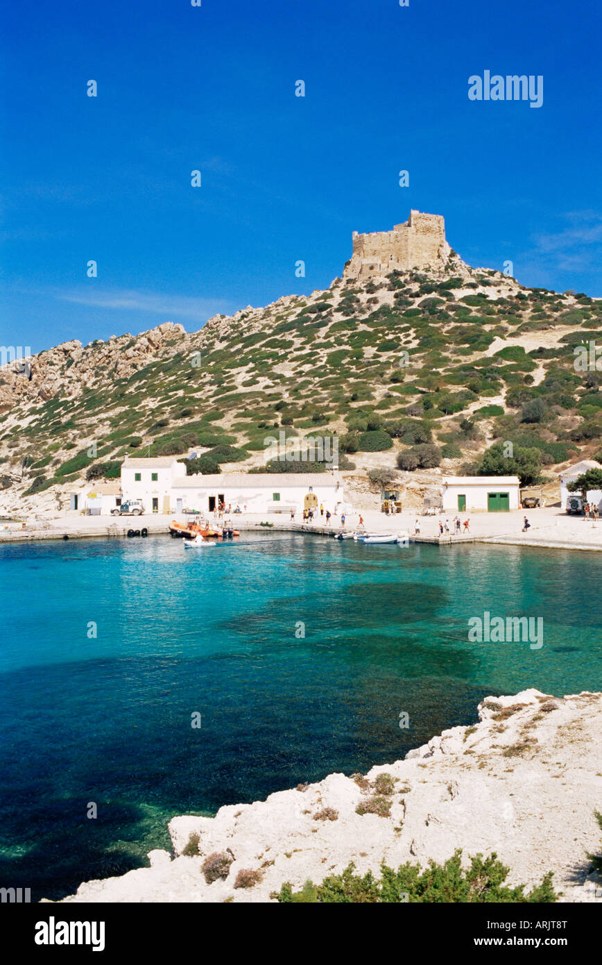 Hafen und Festung, Insel Cabrera, der Nationalpark Cabrera, Balearen ...