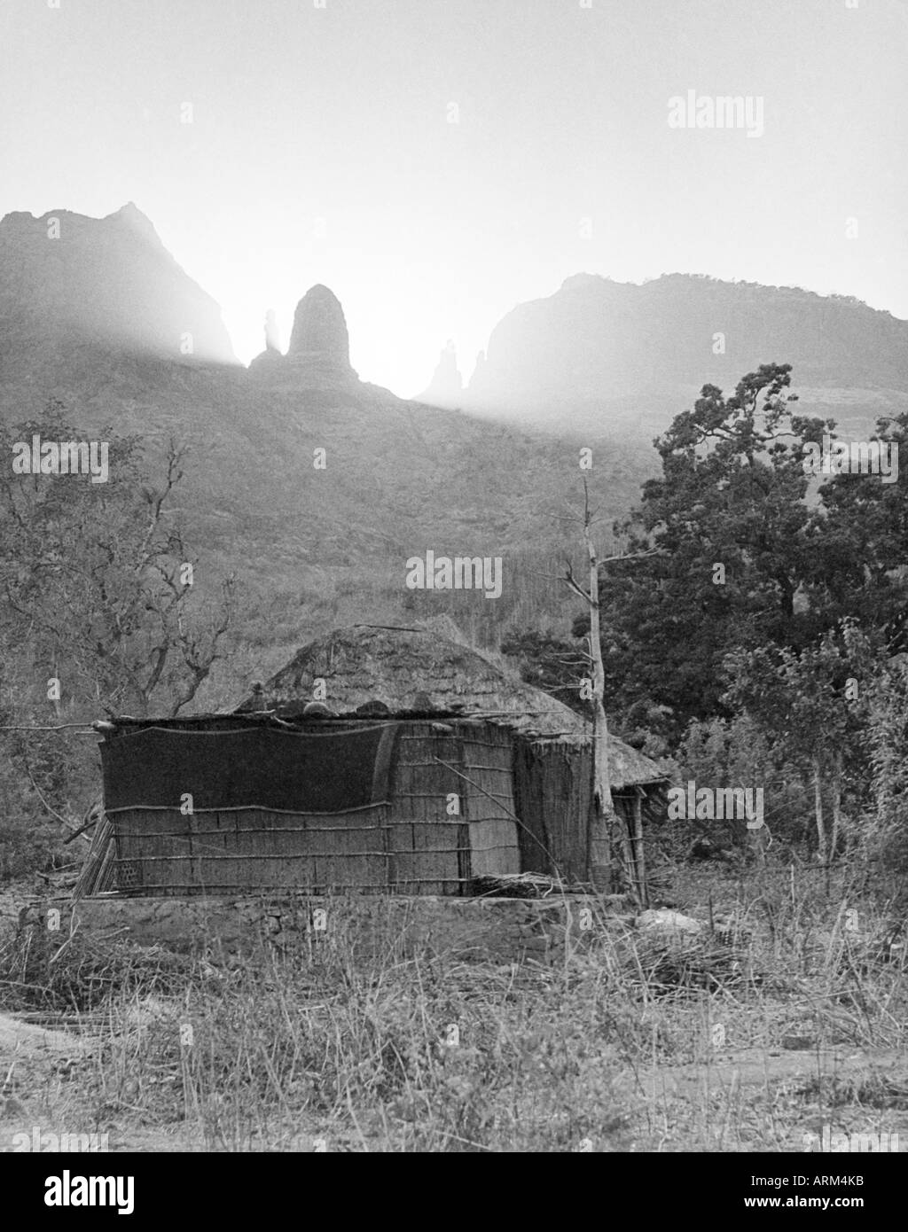 Bombay hills -Fotos und -Bildmaterial in hoher Auflösung – Alamy