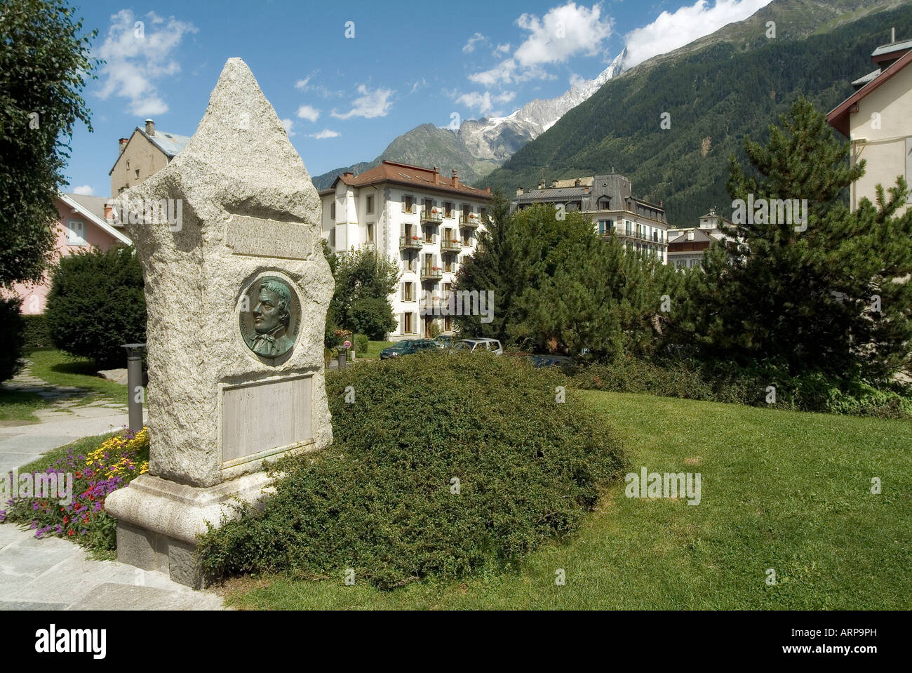 Monument jacques balmat chamonix mont blanc french -Fotos und ...