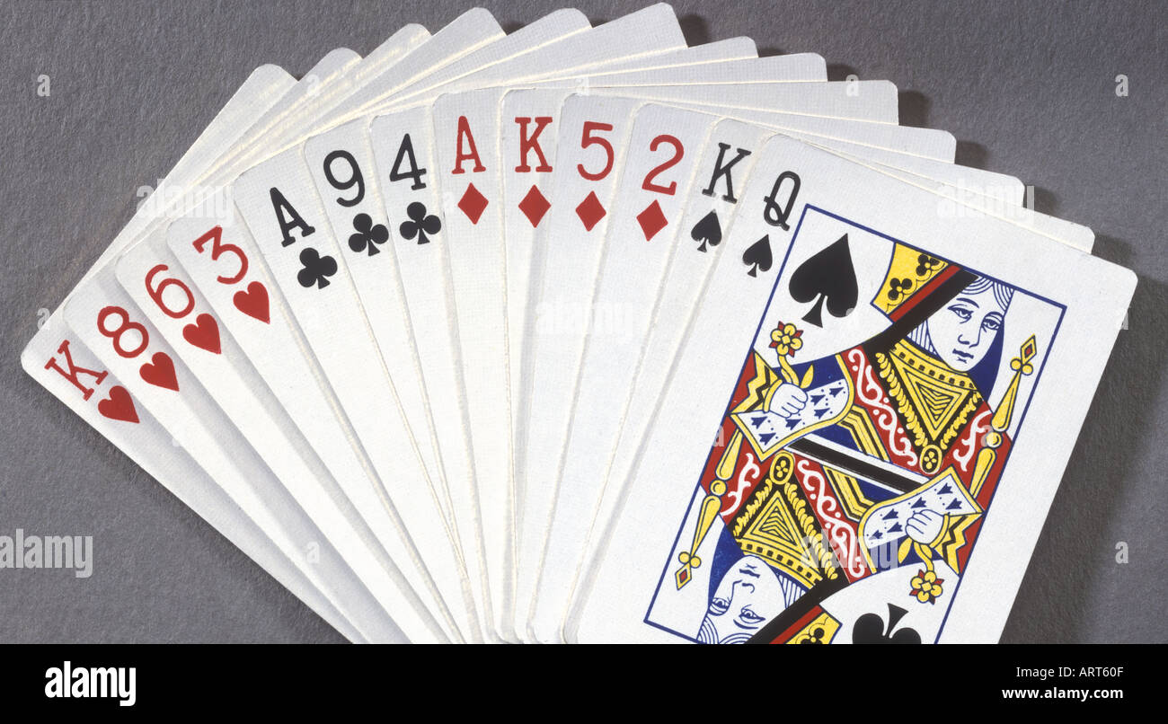 Karten deck -Fotos und -Bildmaterial in hoher Auflösung – Alamy
