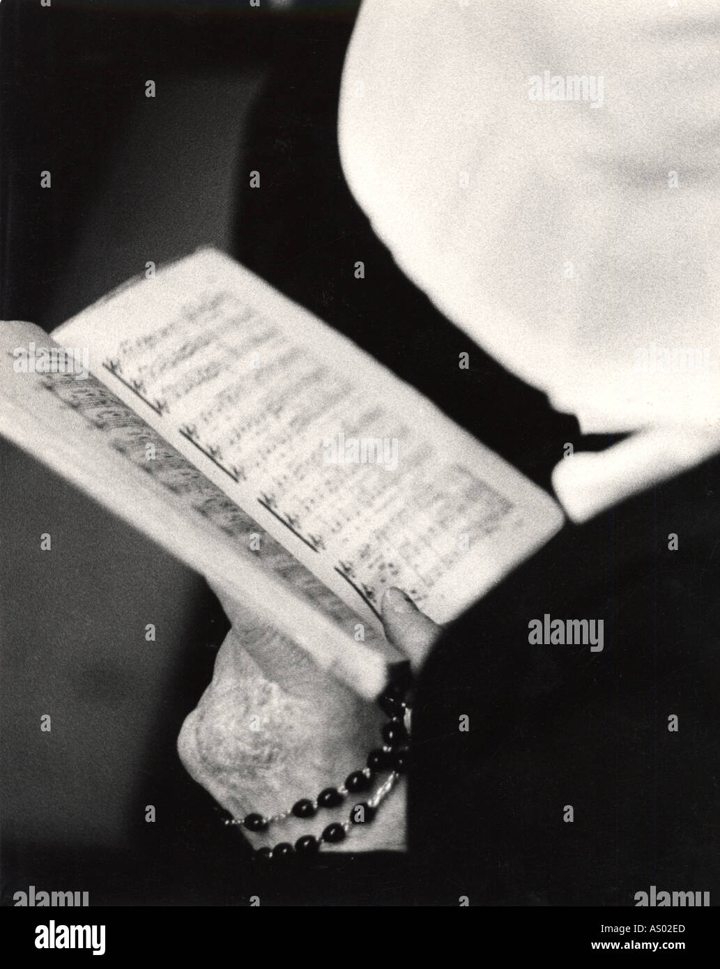 Madonna und nonnen -Fotos und -Bildmaterial in hoher Auflösung – Alamy