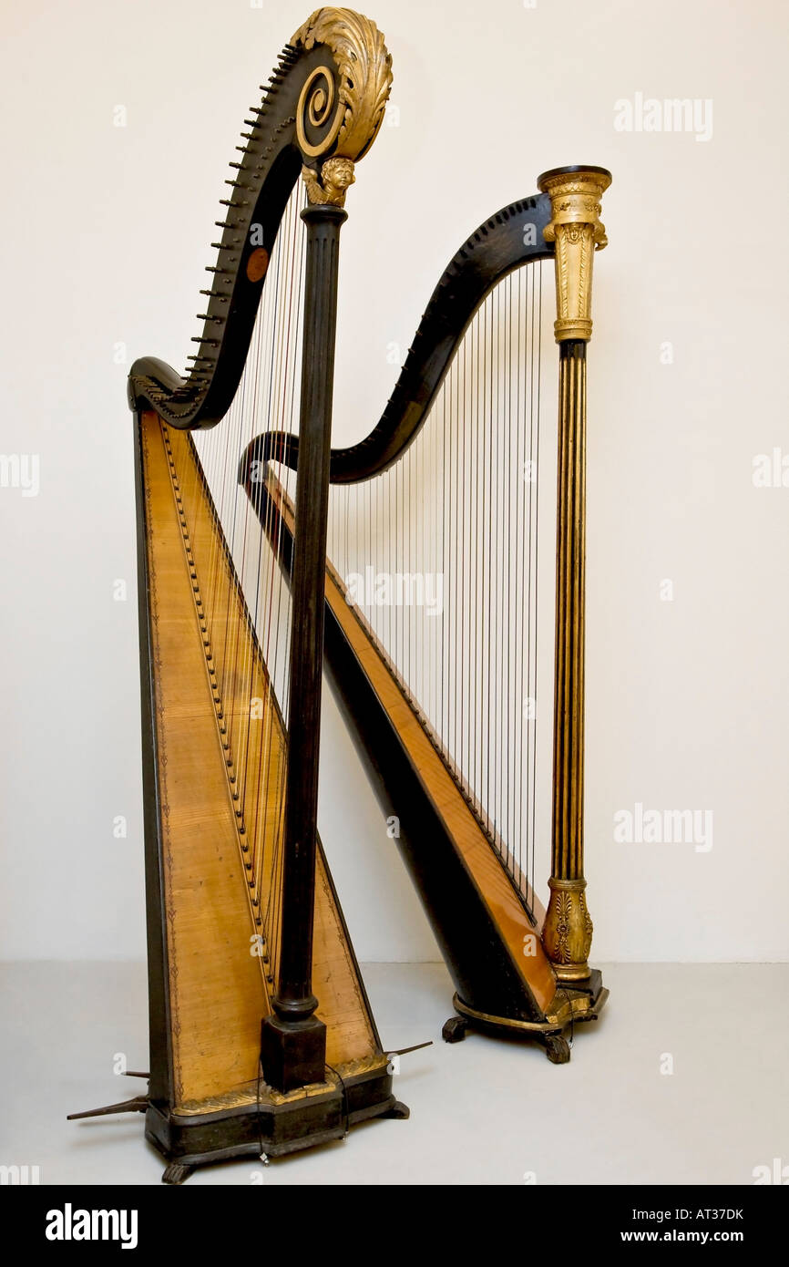 Die harfe -Fotos und -Bildmaterial in hoher Auflösung – Alamy