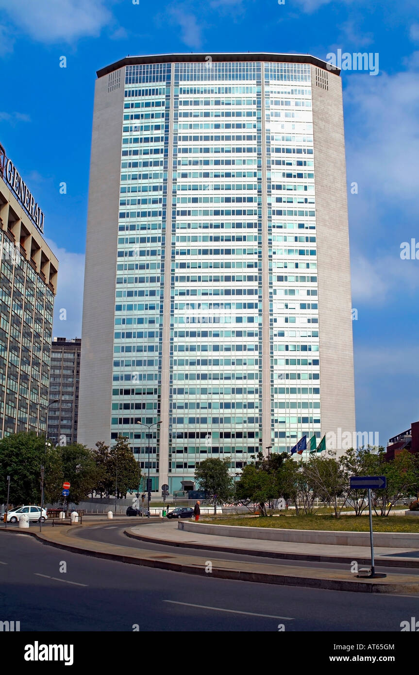 Pirelli tower -Fotos und -Bildmaterial in hoher Auflösung – Alamy