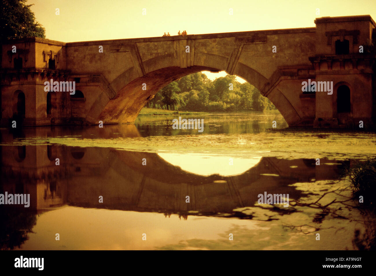 Vanbrugh bridge -Fotos und -Bildmaterial in hoher Auflösung – Alamy