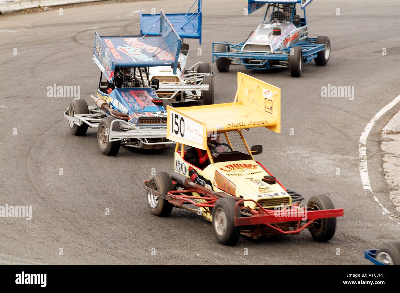 F2 stockwagen -Fotos und -Bildmaterial in hoher Auflösung – Alamy