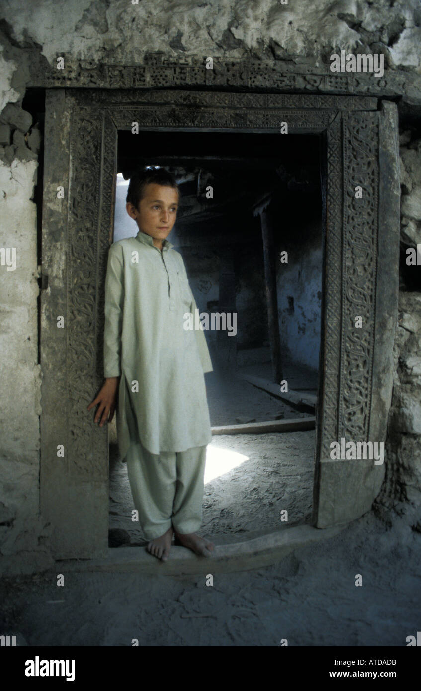 Hunza child -Fotos und -Bildmaterial in hoher Auflösung – Alamy
