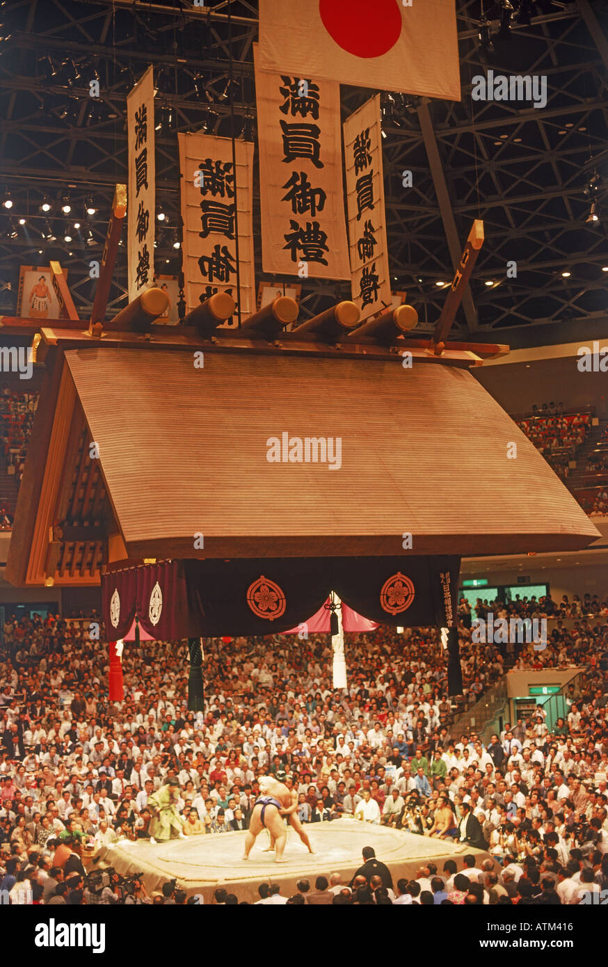 Sumo wettbewerb tokio -Fotos und -Bildmaterial in hoher Auflösung – Alamy
