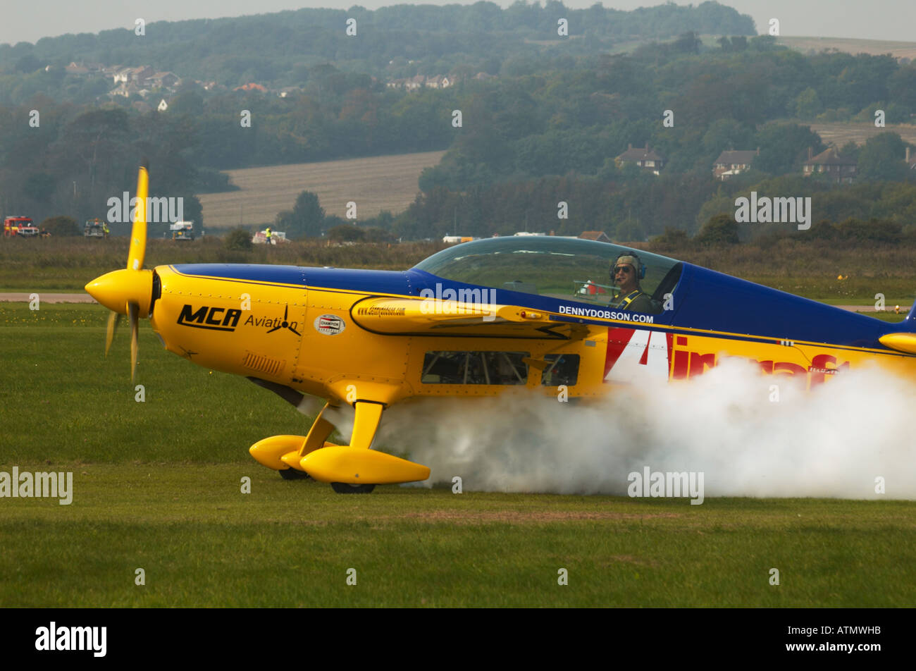 Walter extra ea300 aerobatic aircraft -Fotos und -Bildmaterial in hoher ...