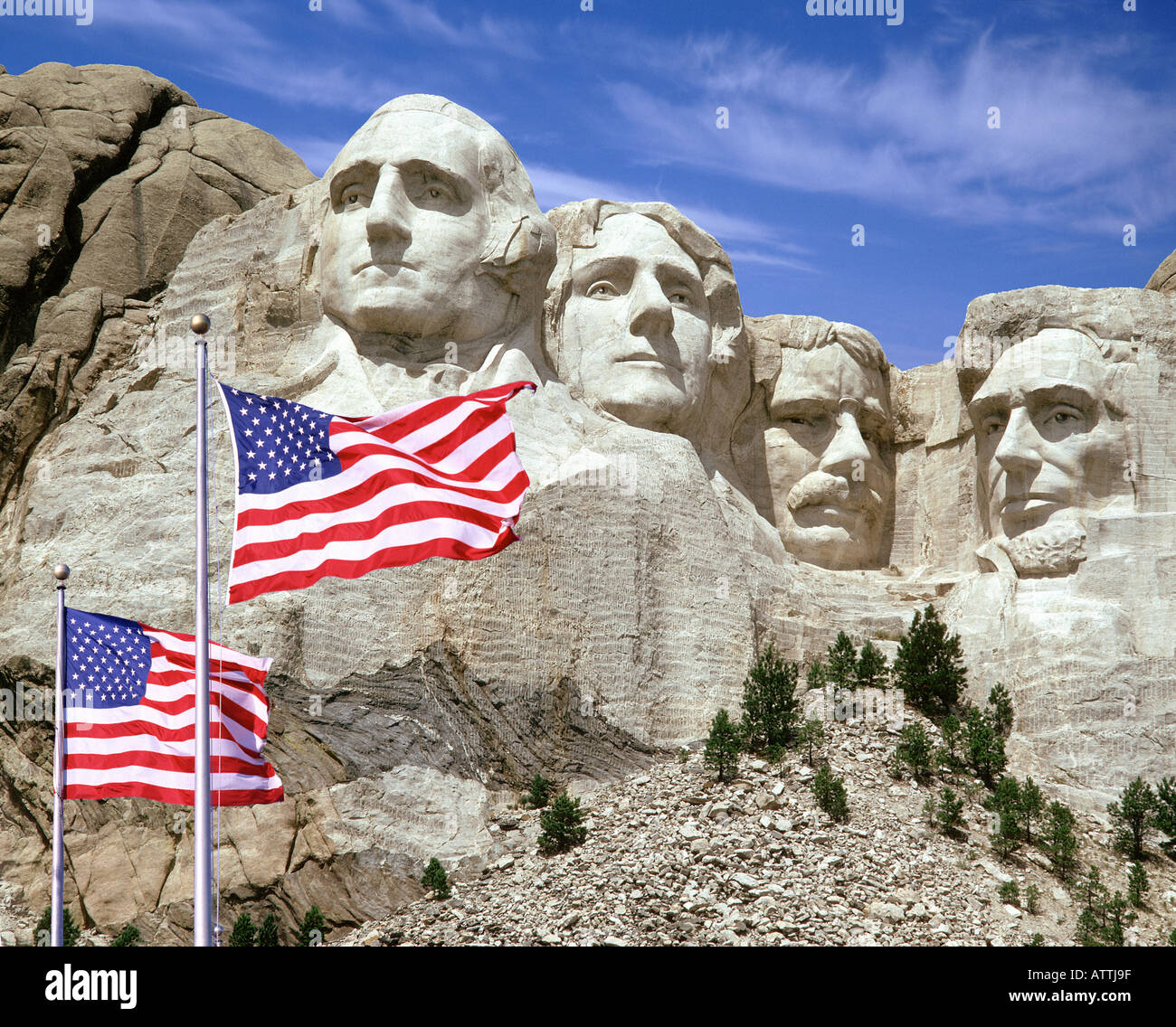 Mount rushmore mit usa flagge -Fotos und -Bildmaterial in hoher ...