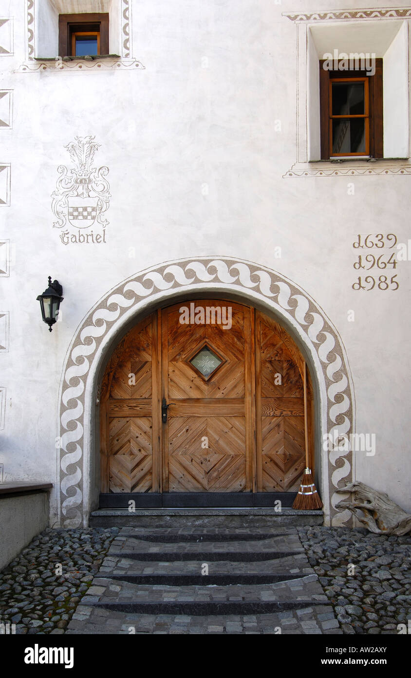 Sgraffito arch -Fotos und -Bildmaterial in hoher Auflösung – Alamy