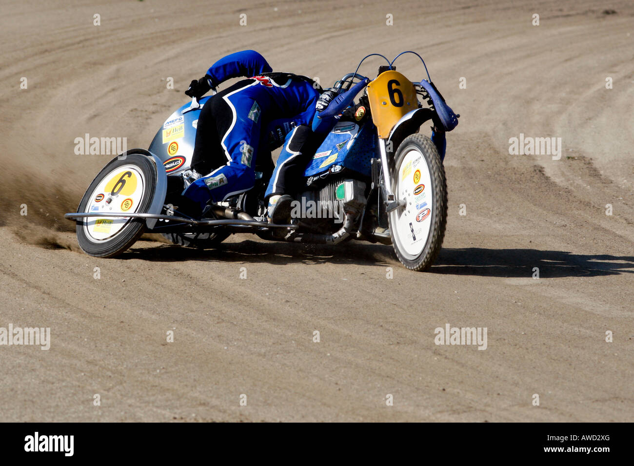 Beiwagen motorsport -Fotos und -Bildmaterial in hoher Auflösung – Alamy