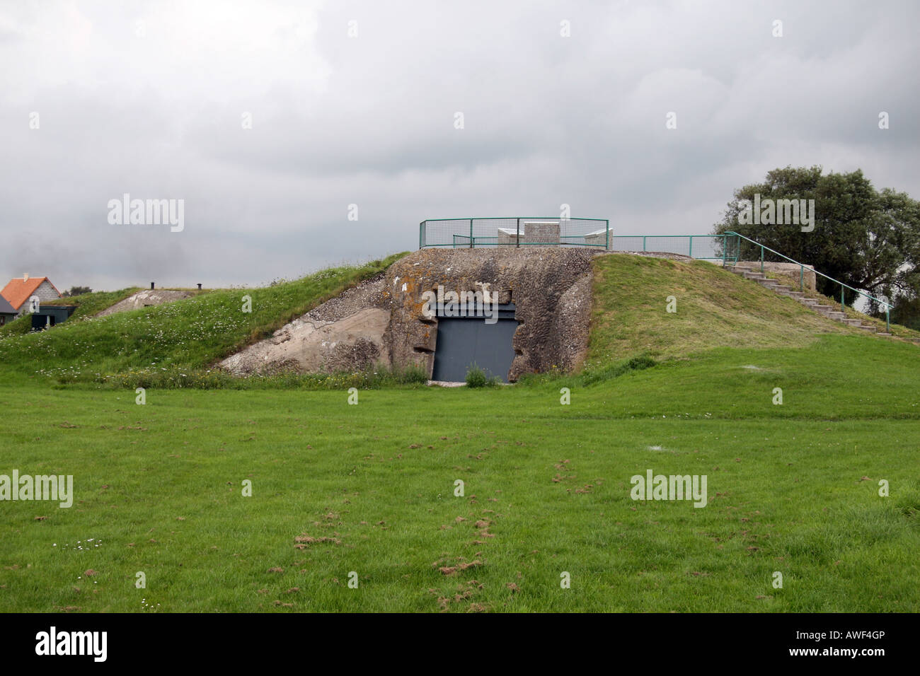 Die Vorderseite des Fensterflügels Nr. 2 an der deutschen Artillerie ...