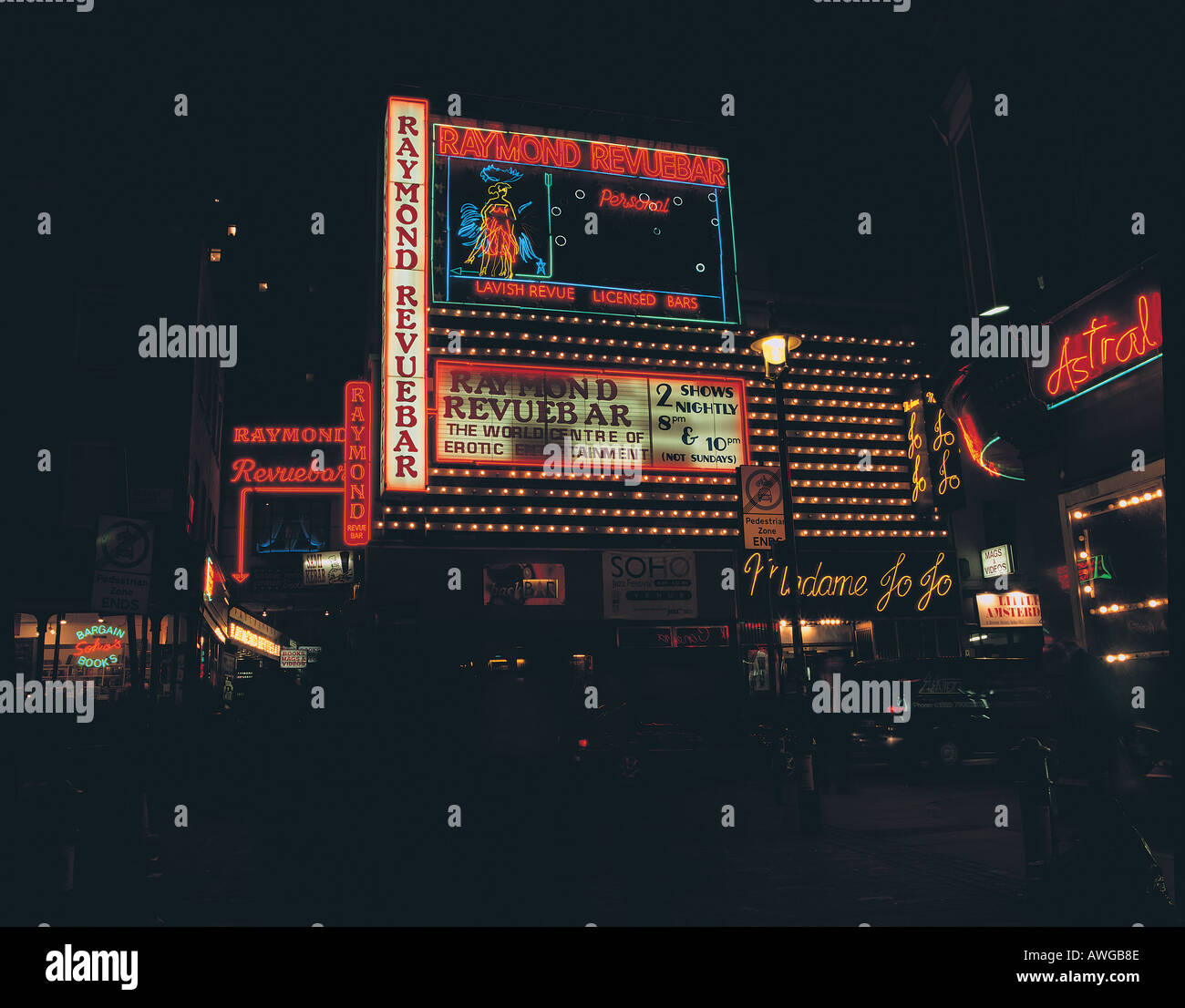 Soho revue -Fotos und -Bildmaterial in hoher Auflösung – Alamy