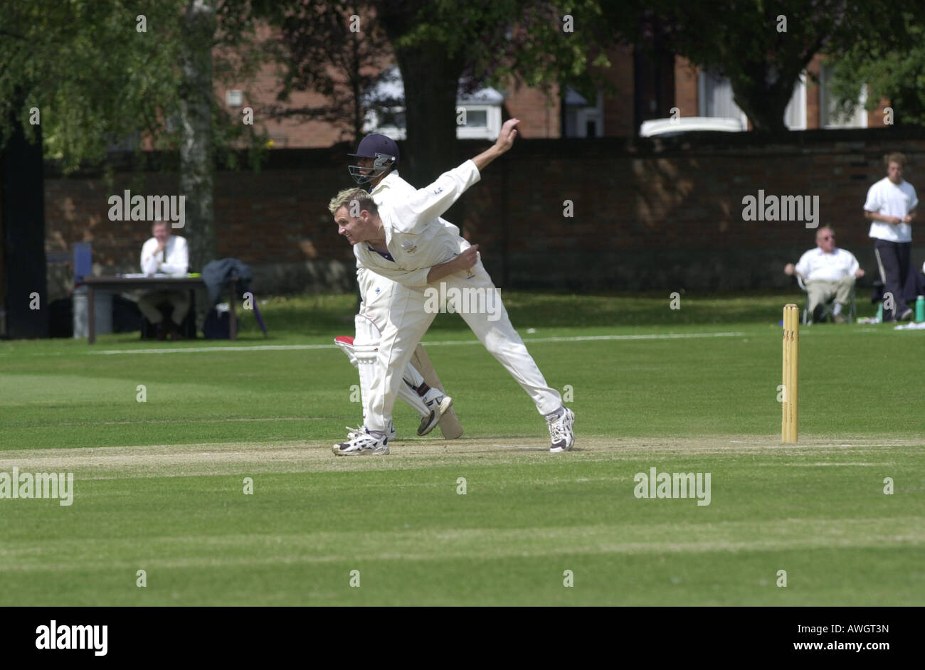 Cricket stumping -Fotos und -Bildmaterial in hoher Auflösung – Alamy
