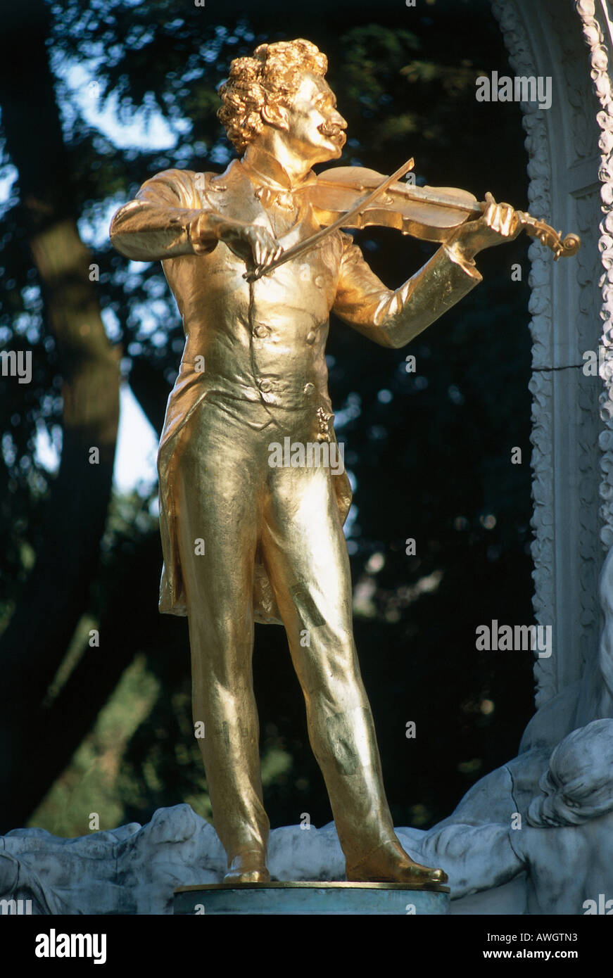 Edmund Hellmer Bildhauer Stockfotos und -bilder Kaufen - Alamy