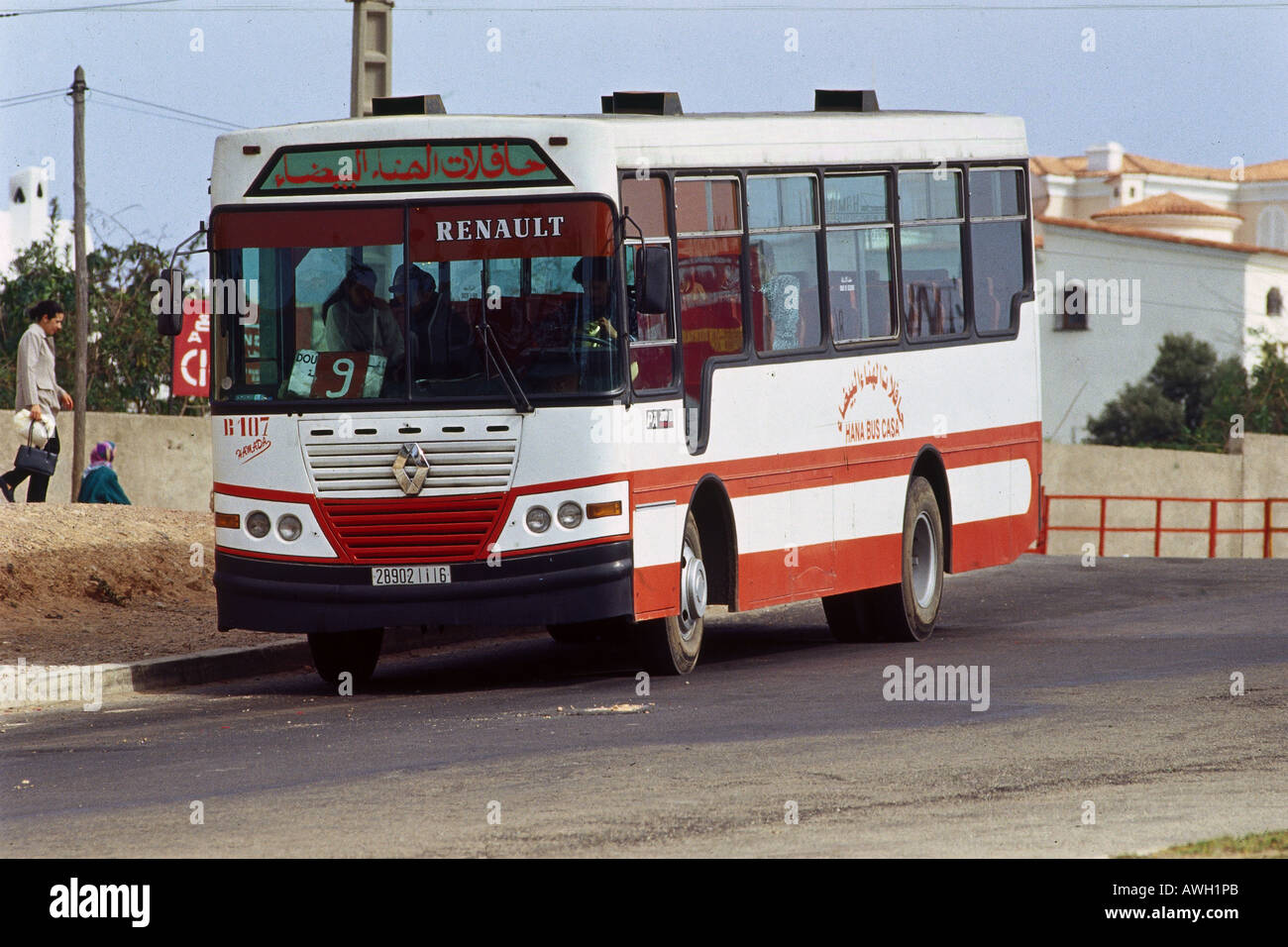 Bus in morocco -Fotos und -Bildmaterial in hoher Auflösung – Alamy