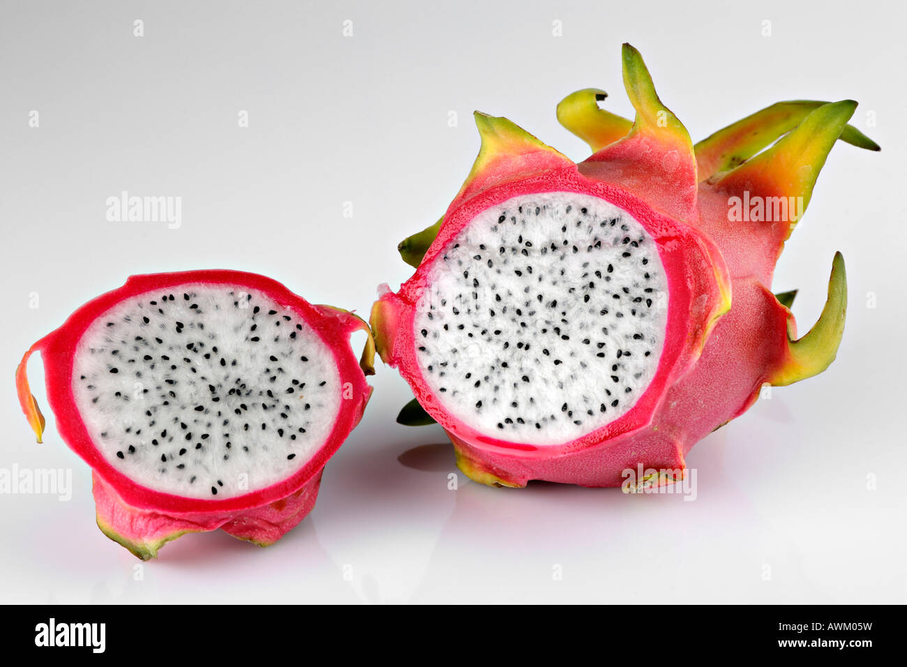 Schwarze lange samen -Fotos und -Bildmaterial in hoher Auflösung – Alamy