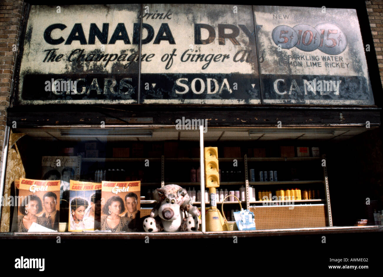 Altmodischer laden -Fotos und -Bildmaterial in hoher Auflösung – Alamy