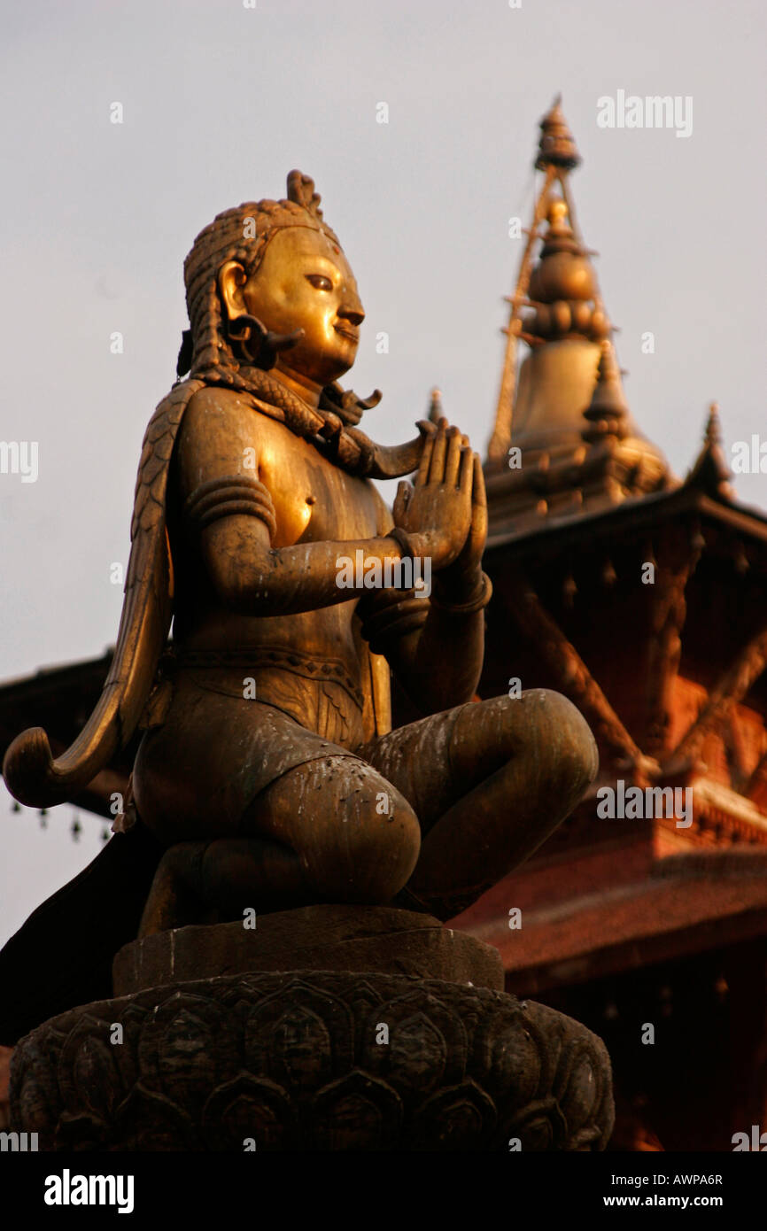 Garuda-Statue am Durbar Square in das historische Zentrum von Patan ...