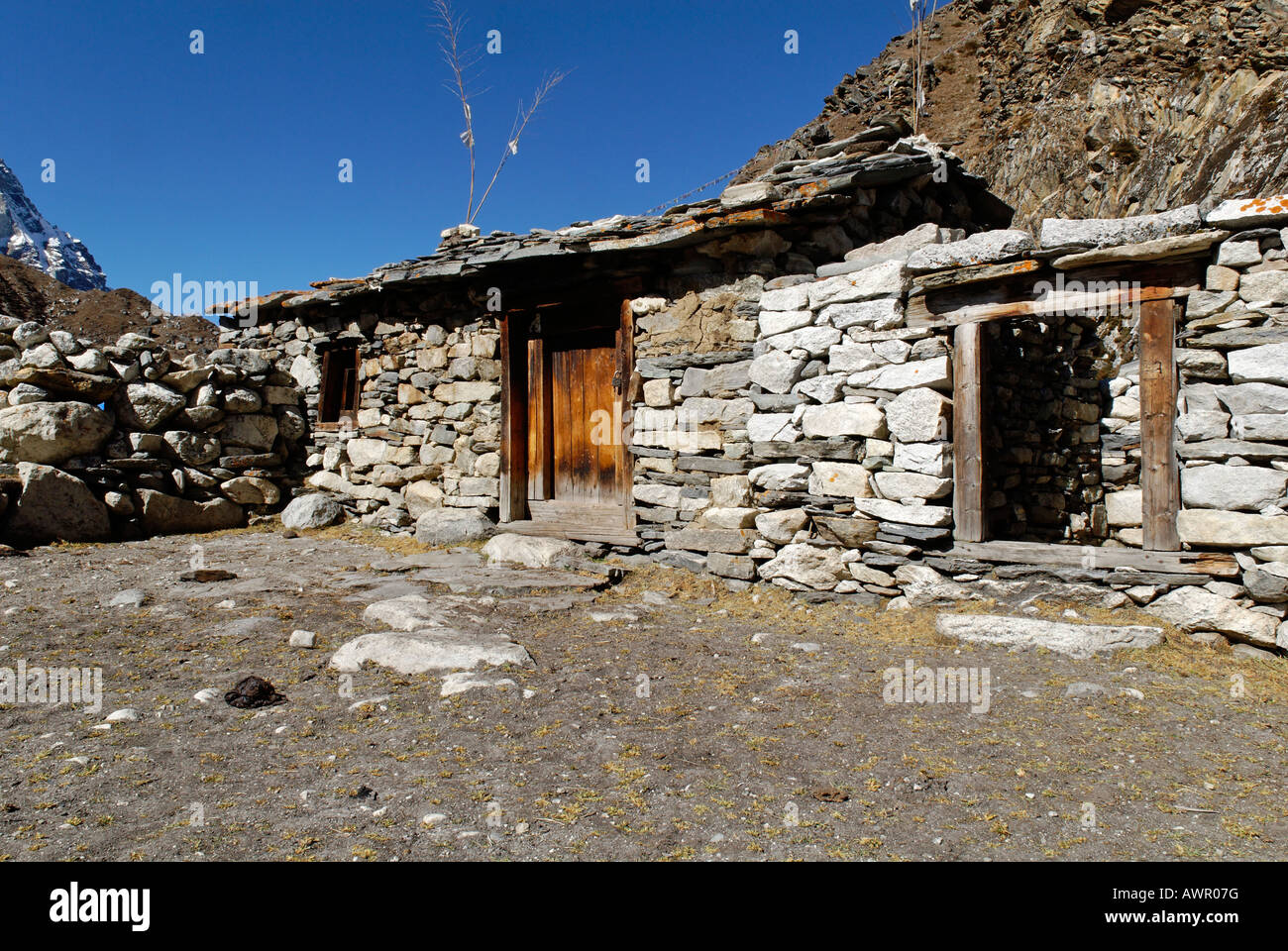 Sherpa hut -Fotos und -Bildmaterial in hoher Auflösung – Alamy