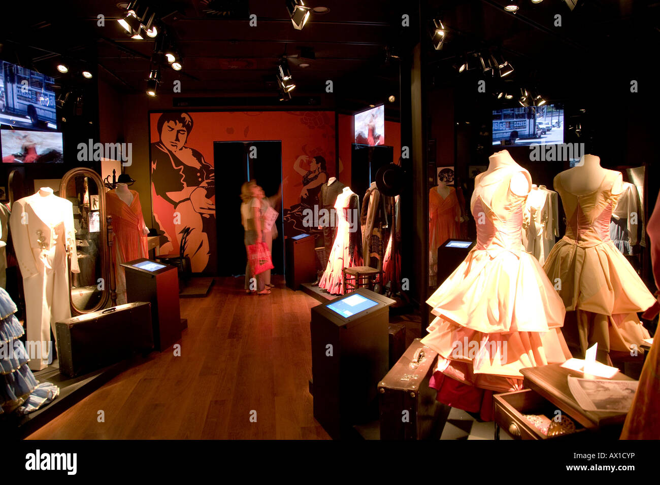 Flamenco dance museum seville -Fotos und -Bildmaterial in hoher ...