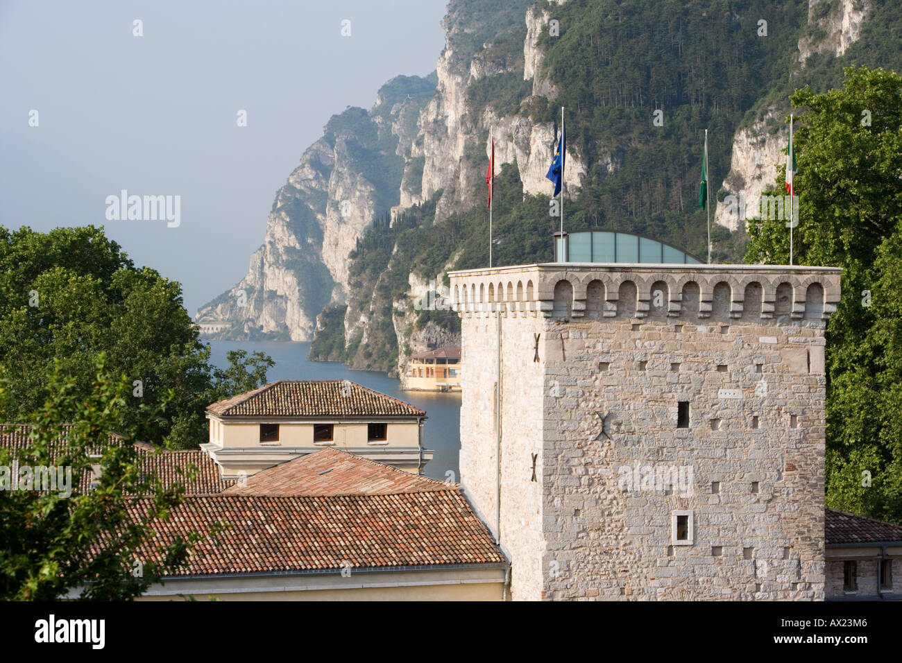 Wunderschone Rocca Di Garda Bild