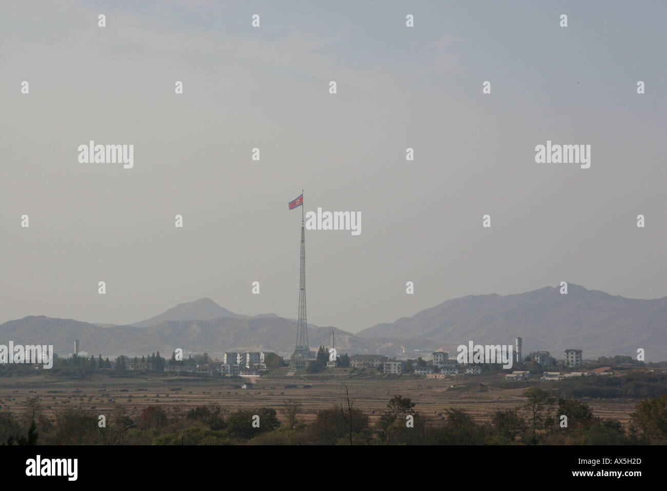 Kijong dong dorf -Fotos und -Bildmaterial in hoher Auflösung – Alamy