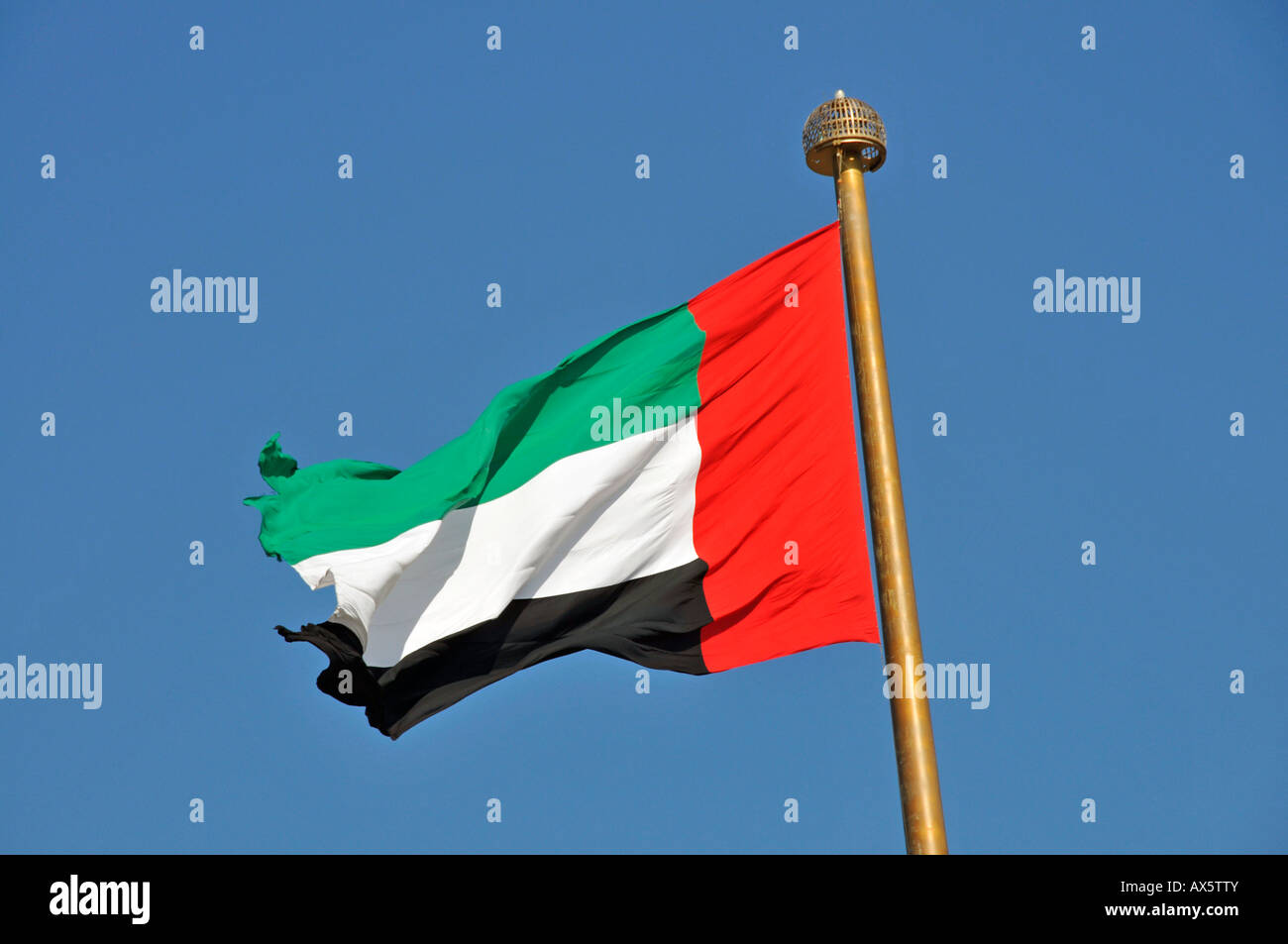 Uae flag -Fotos und -Bildmaterial in hoher Auflösung – Alamy