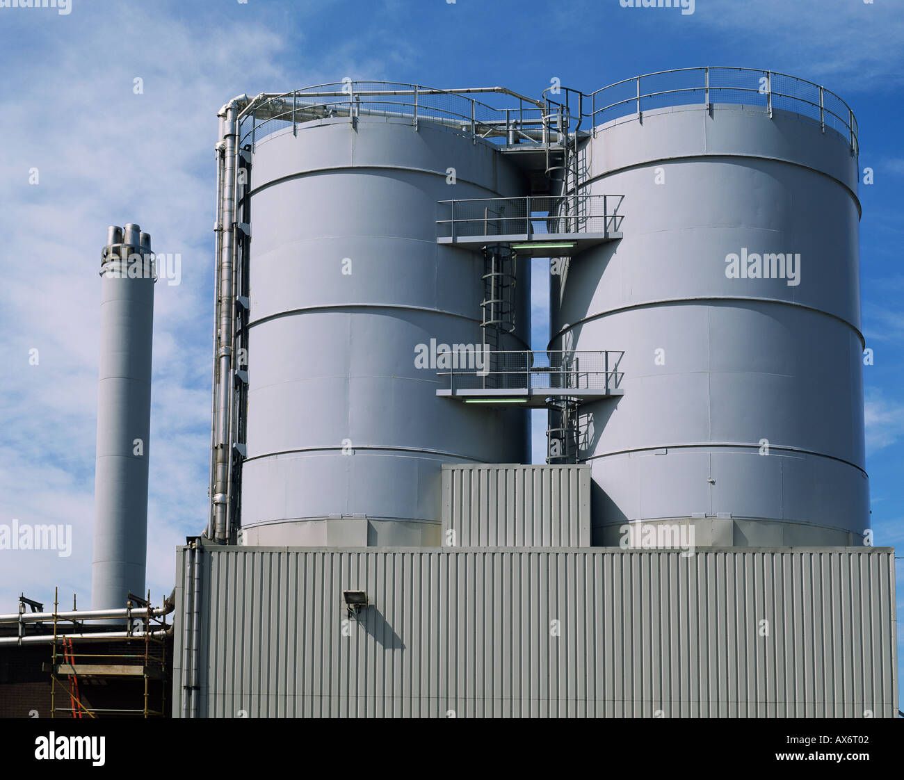 Lagertanks in einer Brauerei Stockfotografie - Alamy