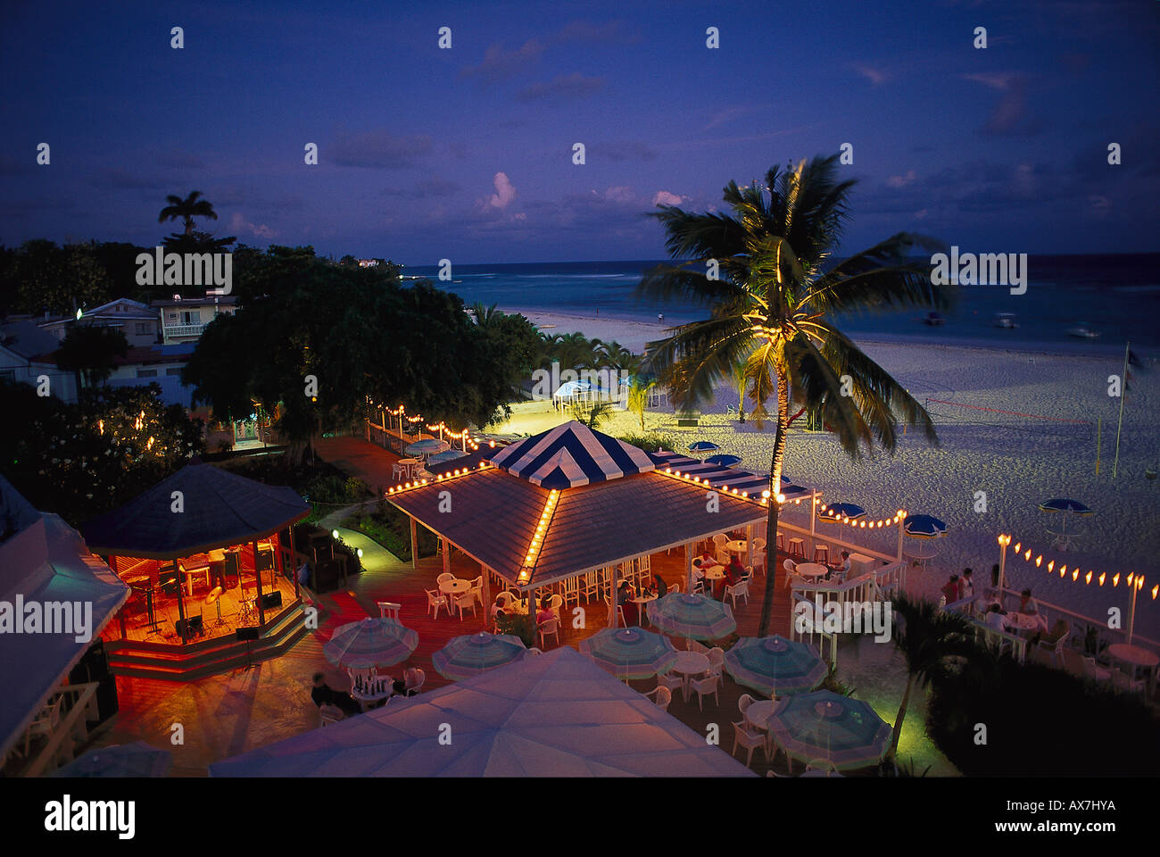 Strandbar, Sandy Beach Resort, Barbados, Karibik Stockfotografie - Alamy