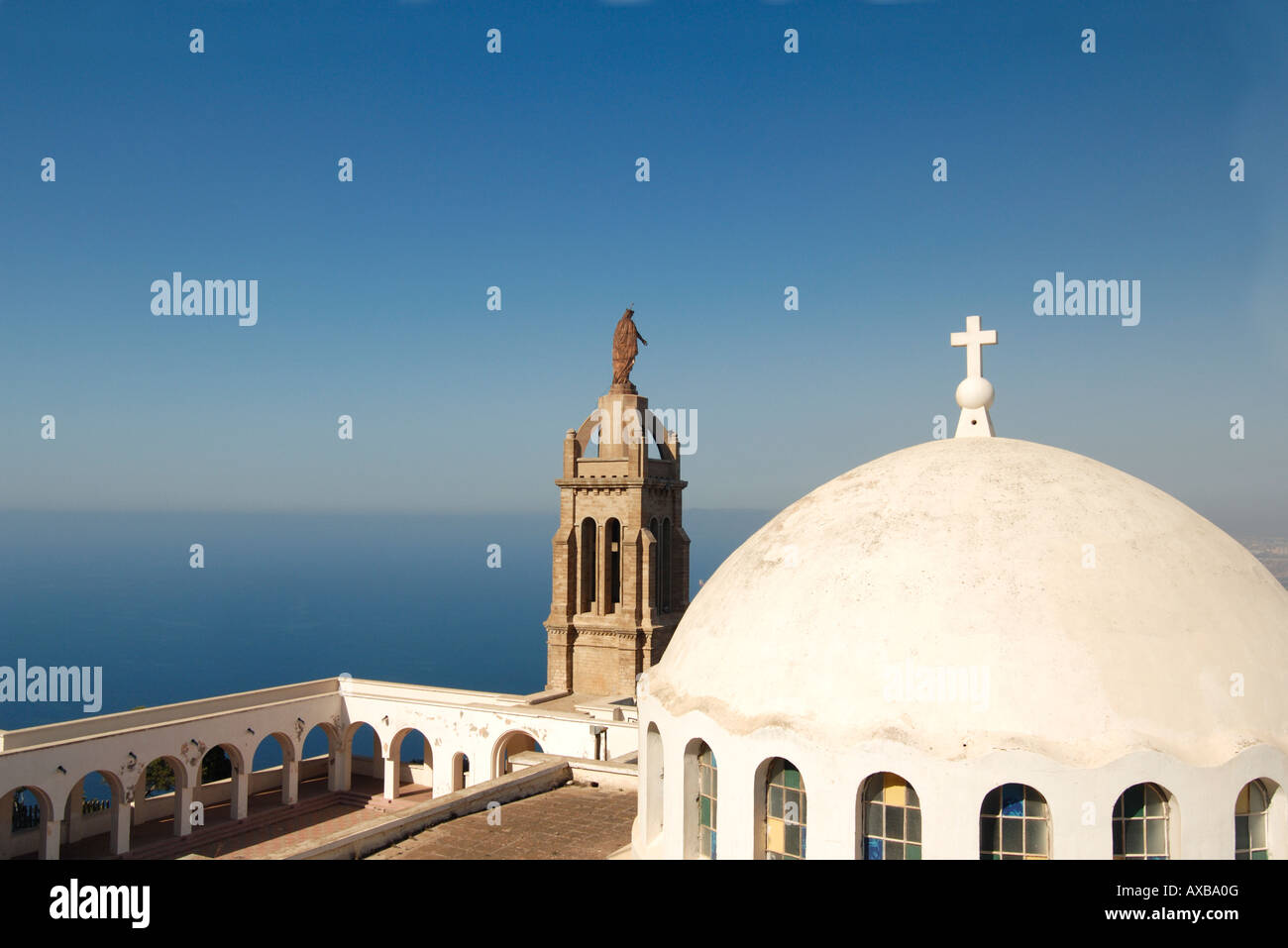 Santa cruz algerien -Fotos und -Bildmaterial in hoher Auflösung – Alamy