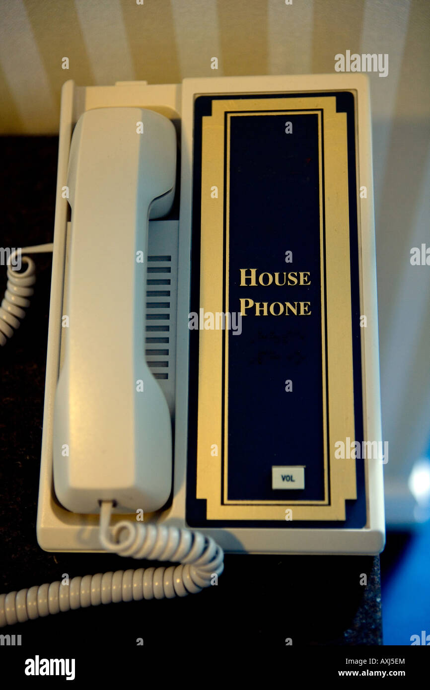 Nation am telefon -Fotos und -Bildmaterial in hoher Auflösung – Alamy