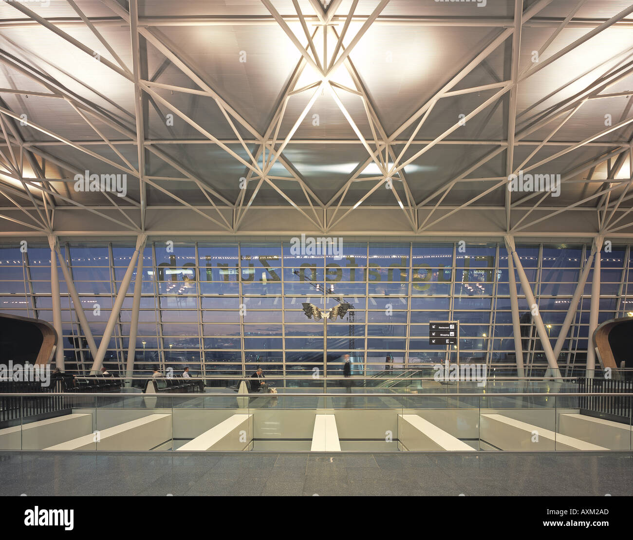 Airside center -Fotos und -Bildmaterial in hoher Auflösung – Alamy