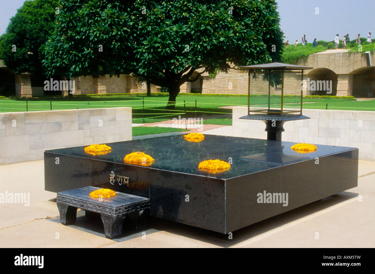 Raj Ghat Denkmal Mahatma Gandhi in Delhi, Indien Stockfotografie - Alamy
