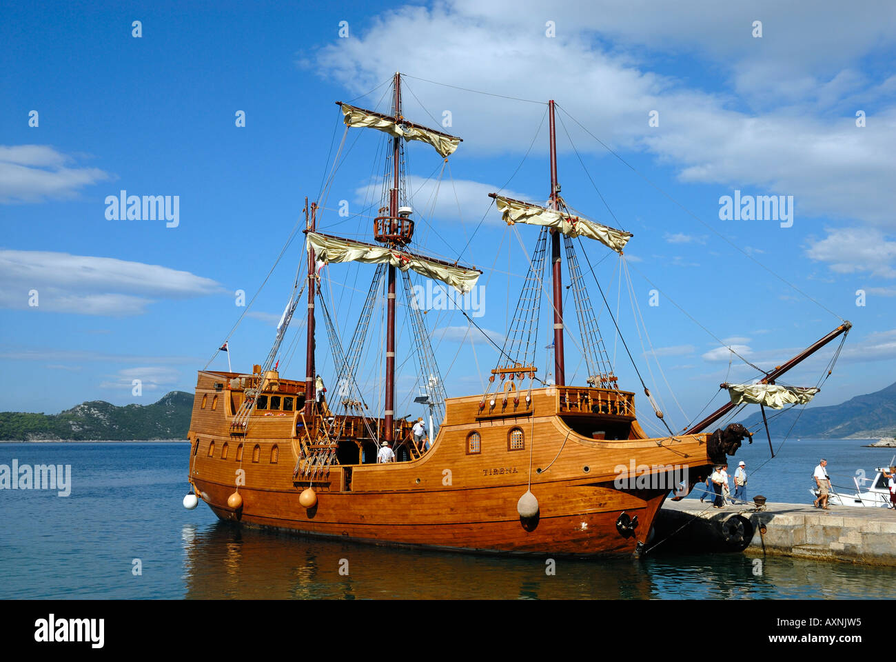 Eine galeone in der adria -Fotos und -Bildmaterial in hoher Auflösung ...
