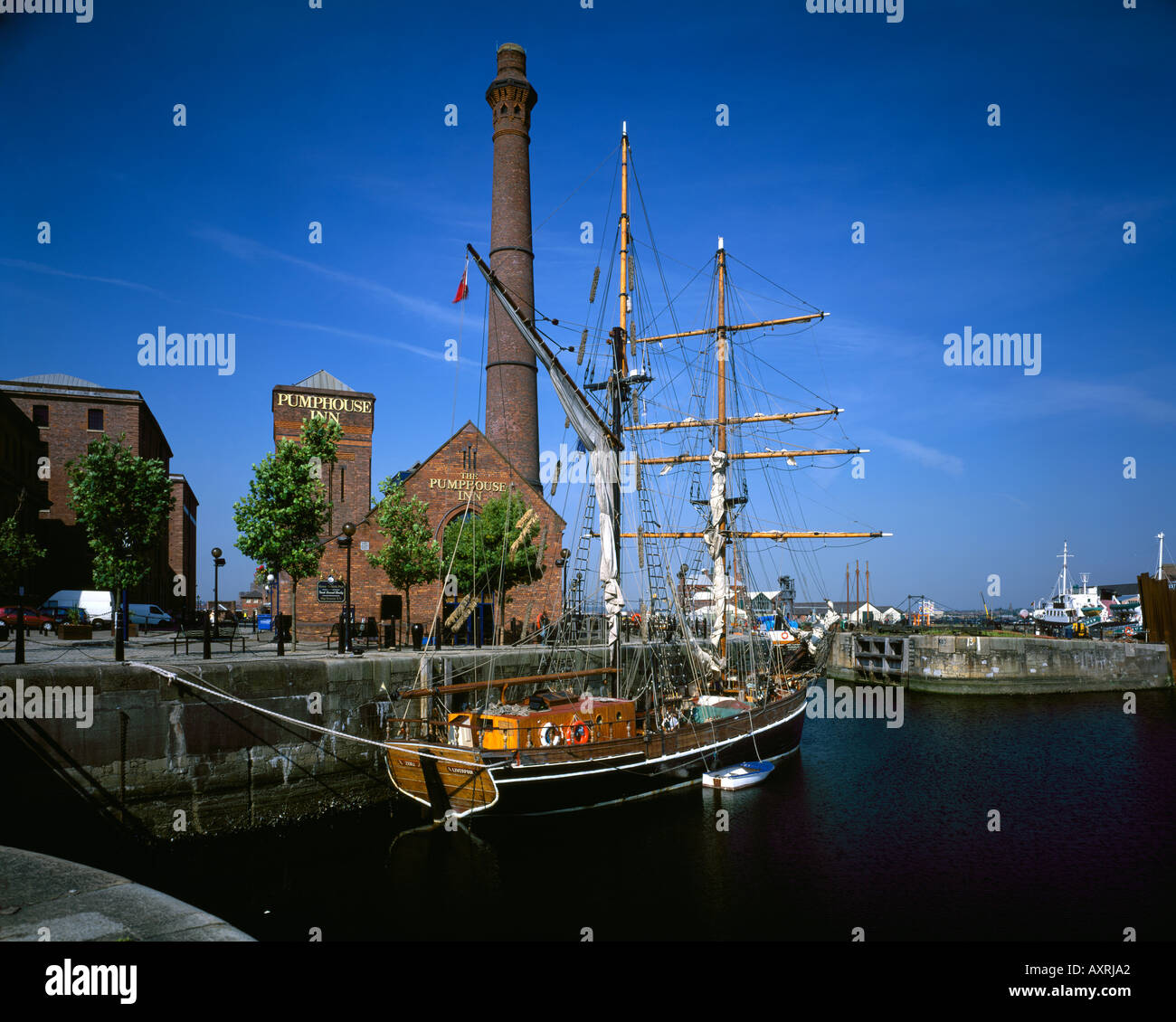 Pumpenhaus schornstein -Fotos und -Bildmaterial in hoher Auflösung – Alamy