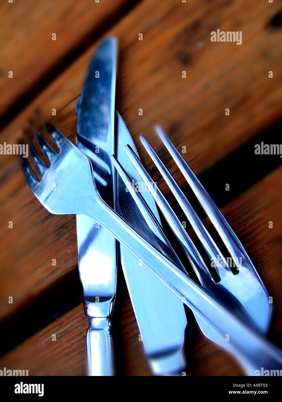 Gabel mit zwei zinken -Fotos und -Bildmaterial in hoher Auflösung – Alamy