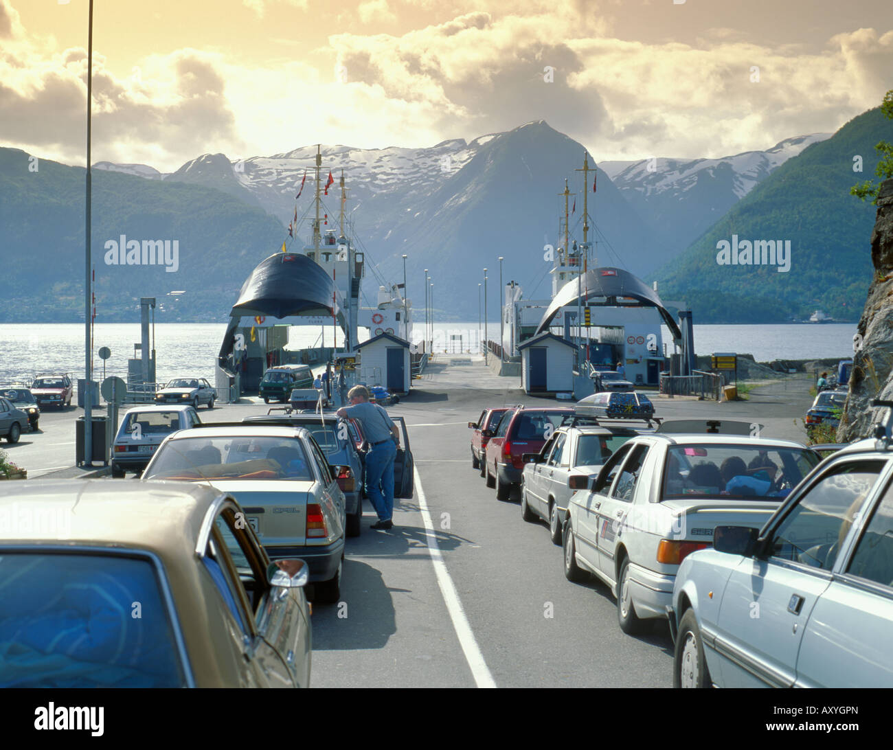 Vangsnes norwegen -Fotos und -Bildmaterial in hoher Auflösung - Seite 2 ...