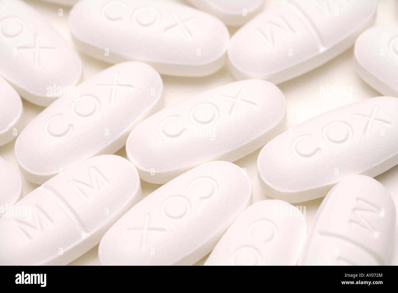 Medizin weiß Medikamente Pillen oder Tabletten Metronidazol ...