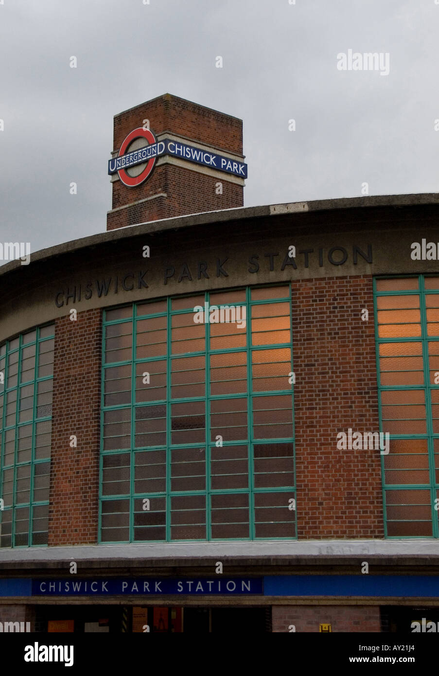 U bahnstation chiswick park -Fotos und -Bildmaterial in hoher Auflösung ...