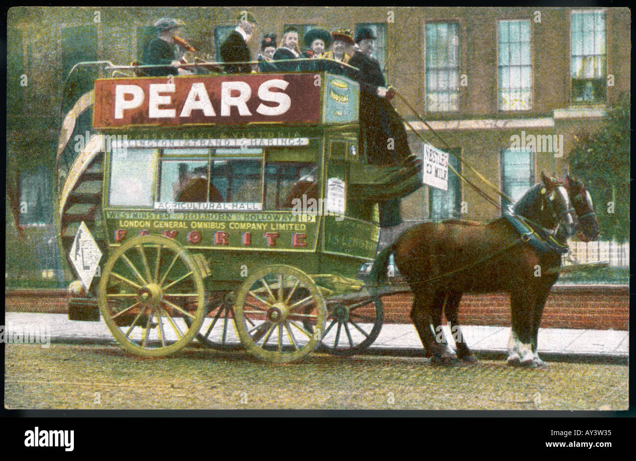 Horse bus buses -Fotos und -Bildmaterial in hoher Auflösung – Alamy